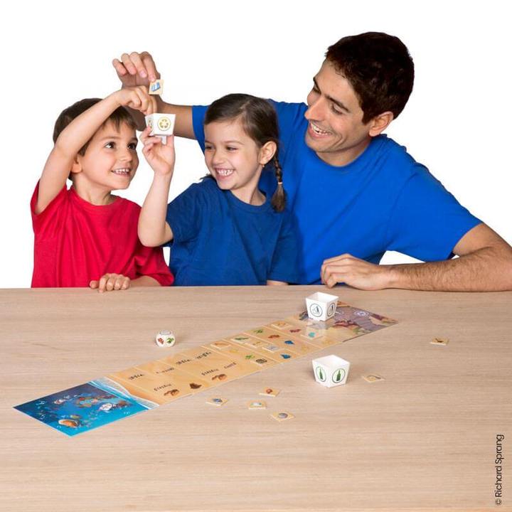 Playa Playa - Clean The Beach Board Game – MIMI+MARTHA